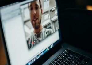 How To Record Yourself In A Video On Zoom - tl;dv